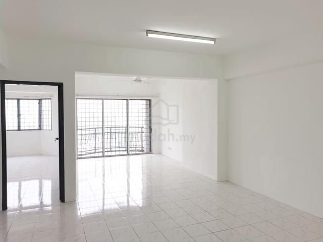 Condominium for Sale, 3 Bedroom, 1256 sq.ft, Menara KLH (Jalan Ipoh ...