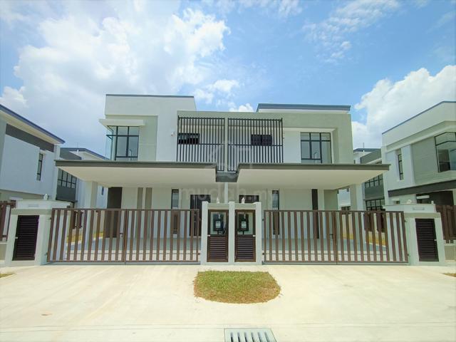 Semi-Detached House for Sale, 4 Bedroom, 2300 sq.ft, Semenyih, Selangor ...
