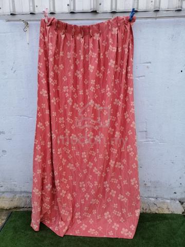 R88-D Langsir Curtain L.1 x H.2.2 meter Maroon - Furniture & Decoration ...