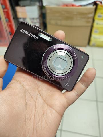 samsung dual lcd ccd digicam - Cameras & Photography for sale in Batu ...