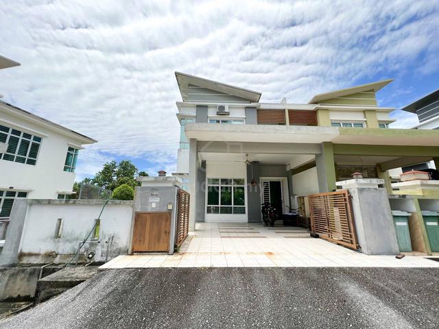Semi-Detached House for Sale, 4 Bedroom, 2981 sq.ft, Salak Tinggi ...