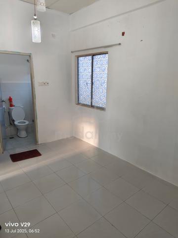 Apartment for Sale, 3 Bedroom, 910 sq.ft, Apartment Taman Anggerik ...