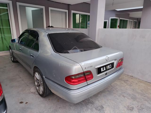 Mercedes E230 w210 - Cars for sale in Tronoh, Perak