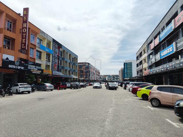 Shop lot for Sale, 1920 sq.ft, Permas Jaya, Johor | Mudah.my