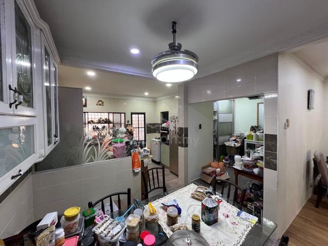 2-storey Terraced House for Sale, 4 Bedroom, 1400 sq.ft, USJ, Selangor ...