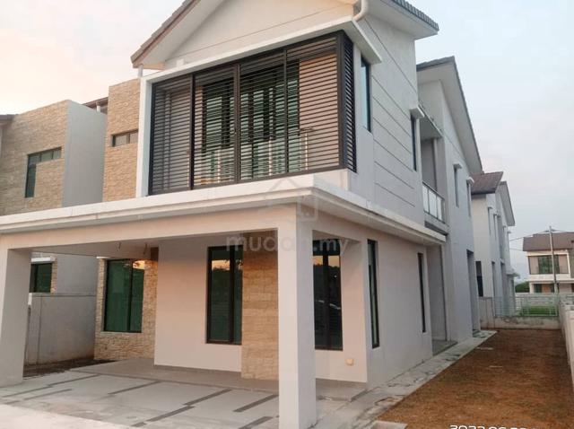 Semi-Detached House for Sale, 5 Bedroom, 3200 sq.ft, Serendah, Selangor ...