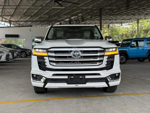 2023 Toyota LANDCRUISER 3.4 ZX PETRL SROF 6A 660KM - Cars for sale in ...