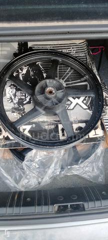 Fz 150 V1 V2 original sport rim - Motorcycle Accessories & Parts for ...