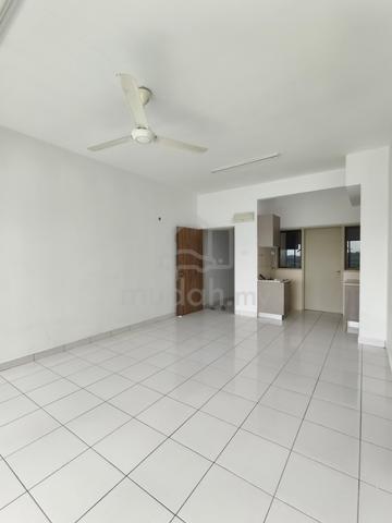 Condominium for Rent, 3 Bedroom, 797 sq.ft, Green Beverly Hills ...