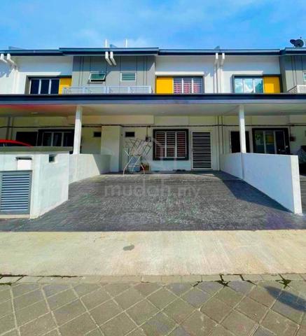 2-storey Terraced House for Sale, 4 Bedroom, 1447 sq.ft, Dengkil ...