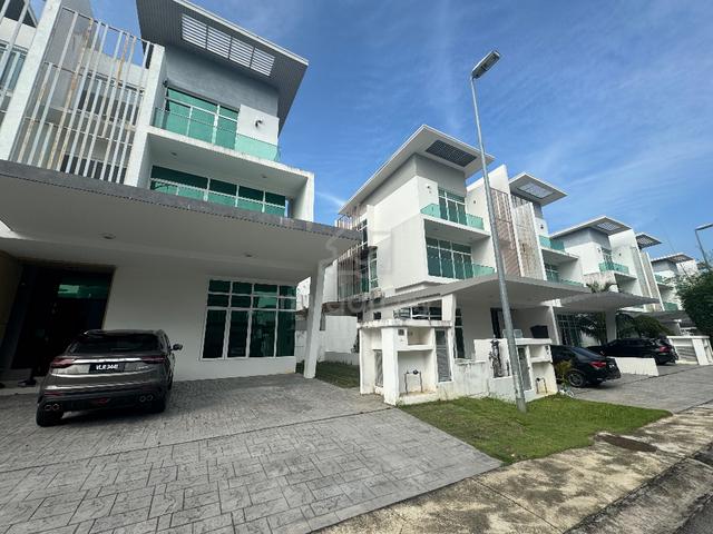 Semi-Detached House for Sale, 5 Bedroom, 3800 sq.ft, Cyberjaya ...