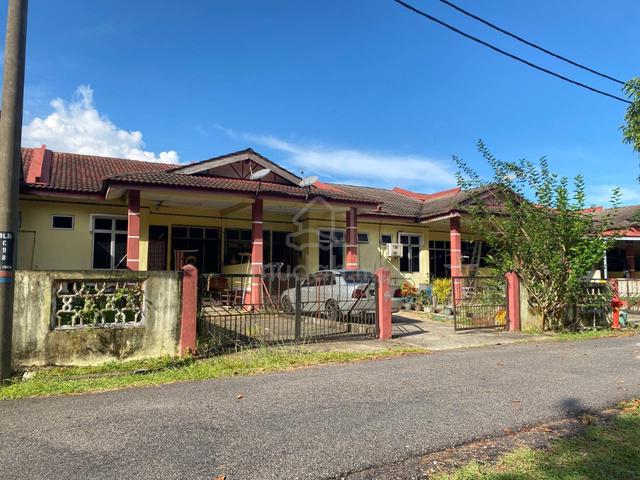 Teres Subsale di Taman Labok Jaya, Labok Machang - House for sale in ...