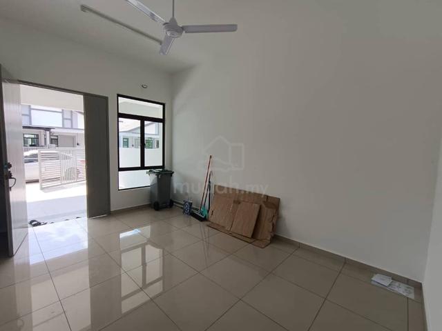 1-storey Terraced House for Rent, 4 Bedroom, 1540 sq.ft, Jasin, Melaka ...