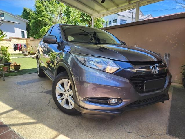 2016 Honda HR-V Low Mileage Honda Service Record - Cars for sale in ...