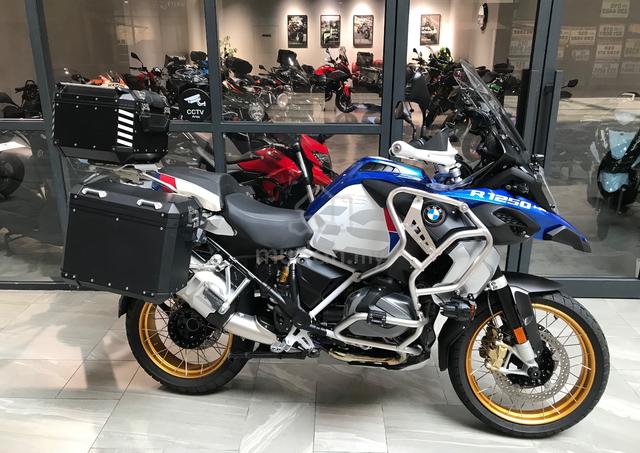 BMW R1250GSA HP 1 Owner 24830 km Nice Plate 1212 - Motorcycles for sale ...