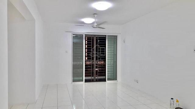 Apartment for Sale, 3 Bedroom, 1198 sq.ft, Green Suria Apartment ...