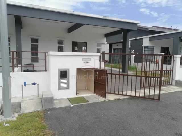 Link Bungalow for Sale, 3 Bedroom, 2700 sq.ft, Dengkil, Selangor | Mudah.my