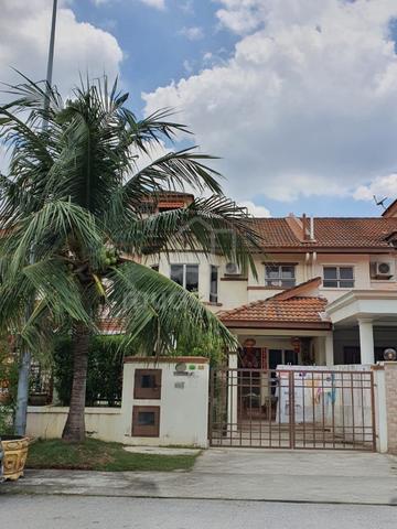 2-storey Terraced House for Sale, 4 Bedroom, 1800 sq.ft, Bandar Botanic, Selangor | Mudah.my