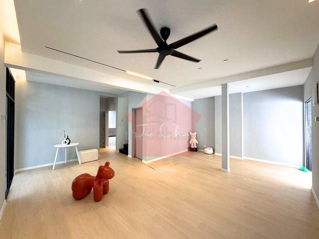 Semi-Detached House for Sale, 4 Bedroom, 2238 sq.ft, Ayer Itam, Penang | Mudah.my