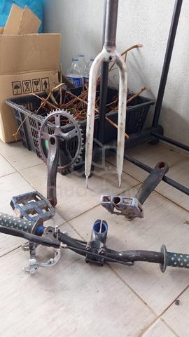 barang basikal fixie 700c - Sports & Outdoors for sale in Ipoh, Perak