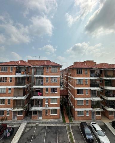 Apartment for Sale, 3 Bedroom, 850 sq.ft, Alam Budiman (Sri Budiman ...