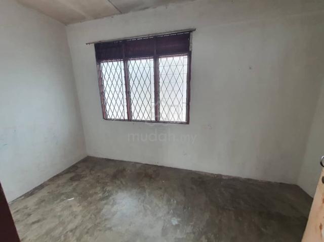 1-storey Terraced House for Rent, 2 Bedroom, 750 sq.ft, Johor Bahru ...