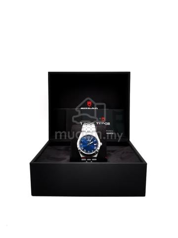 New Tudor Royal 38 Blue Roman 28500 - Watches & Fashion Accessories for ...