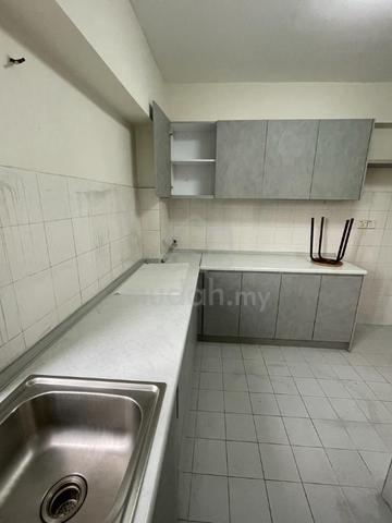 Condominium for Sale, 3 Bedroom, 918 sq.ft, Danau Impian, Taman Desa ...