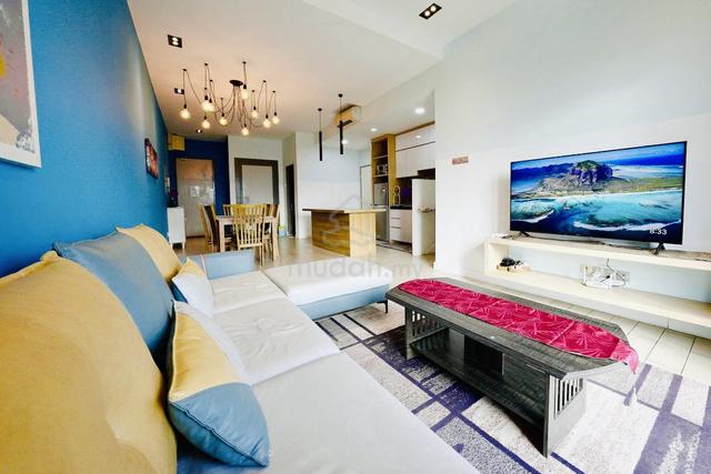 Service Residence for Sale, 2 Bedroom, 911 sq.ft, The Loft Residence ...