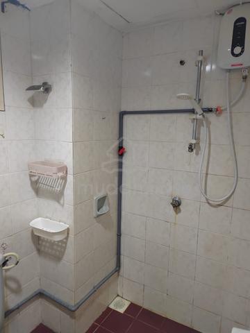 Condominium for Rent, 3 Bedroom, 1212 sq.ft, Shang Villa, Kelana Jaya ...