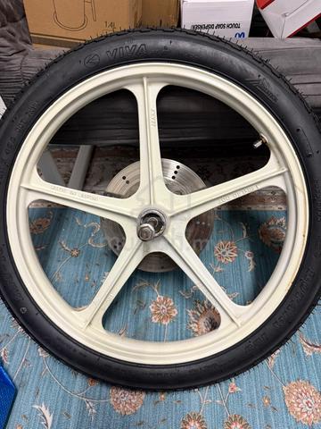 Rim Ar80 original..warna repaint lawo - Motorcycle Accessories & Parts ...