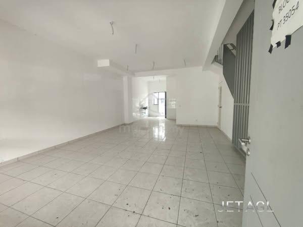 2-storey Terraced House for Sale, 4 Bedroom, 1300 sq.ft, Setia Alam ...