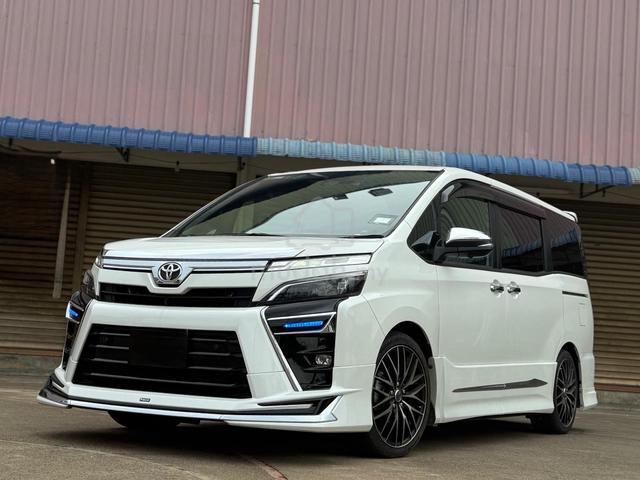Toyota VOXY 2.0 ZS KIRAMEKI III 2021/2025 - Cars for sale in Alor Setar, Kedah