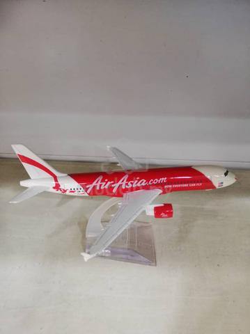 Model Kapal Terbang AirAsia Hiasan - Hobby & Collectibles for sale in ...