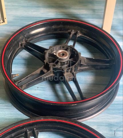 Rim Original y15 v1 - Motorcycle Accessories & Parts for sale in Gombak ...