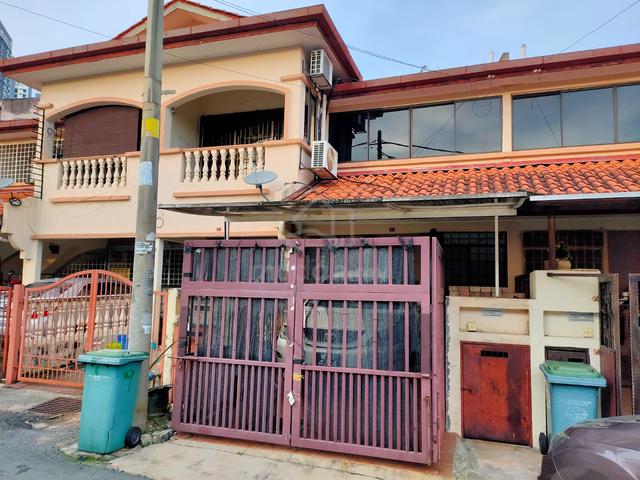 Townhouse for Sale, 4 Bedroom, 1320 sq.ft, Serdang, Kuala Lumpur | Mudah.my
