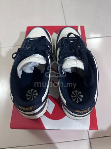 NIKE Women Dunk - Clothes for sale in Sentul, Kuala Lumpur