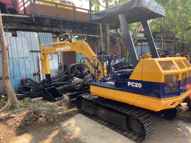 Fully Recond imported Japan Mini-excavator PC20-3 - Commercial Vehicle ...