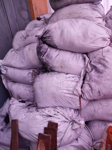 Sekam padi bakar Dan sekam mentah guni besar - Others for sale in Gua ...