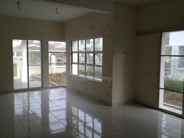 2-storey Terraced House for Sale, 4 Bedroom, 2400 sq.ft, USJ, Selangor ...
