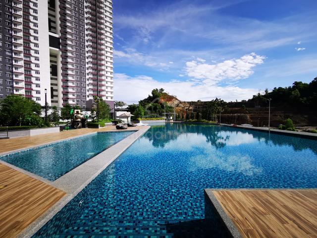 Service Residence for Sale, 3 Bedroom, 1007 sq.ft, Bukit Bantayan ...
