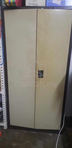 Almari besi file untuk jual - Furniture & Decoration for sale in Melaka ...