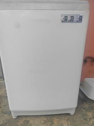 Mesin Basuh Auto Toshiba 9kg - Home Appliances & Kitchen for sale in ...
