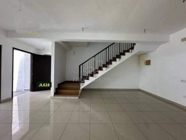 2 Storey Terraced House For Rent 4 Bedroom 1500 Sq Ft Bandar Bukit