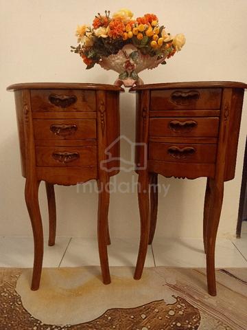 Side Table Kayu jati terpakai 2 biji - Furniture & Decoration for sale ...