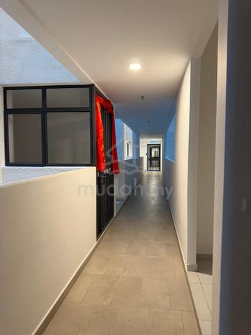 Service Residence for Sale, 3 Bedroom, 883 sq.ft, Sinaran Residences ...