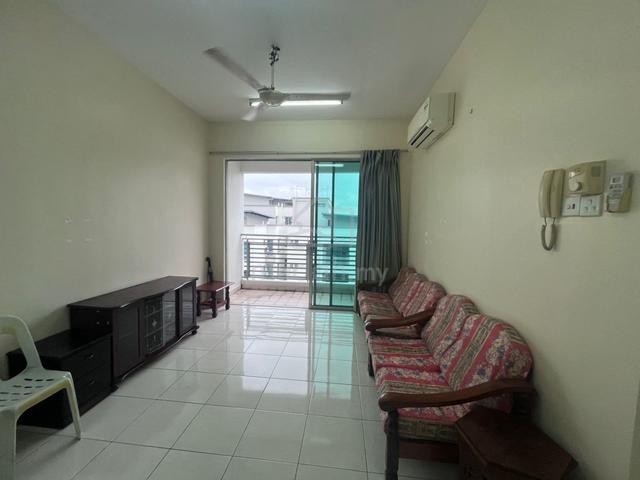 Service Residence for Rent, 3 Bedroom, 880 sq.ft, Casa Tiara, Subang ...