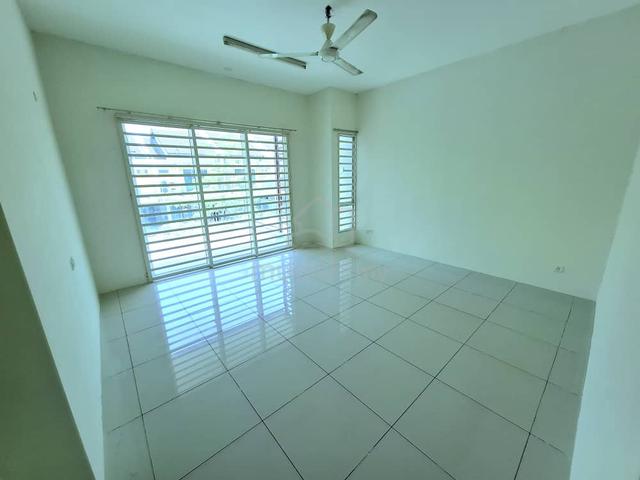 2-storey Terraced House for Rent, 4 Bedroom, 1300 sq.ft, Simpang Ampat ...