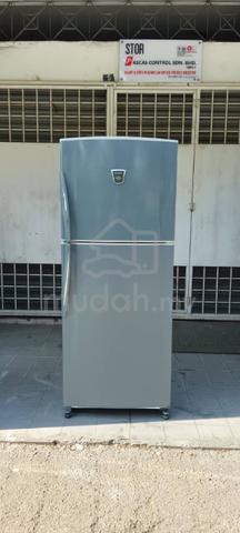 Sharp 2d fridge refrigerator peti sejuk peti ais - Home Appliances ...