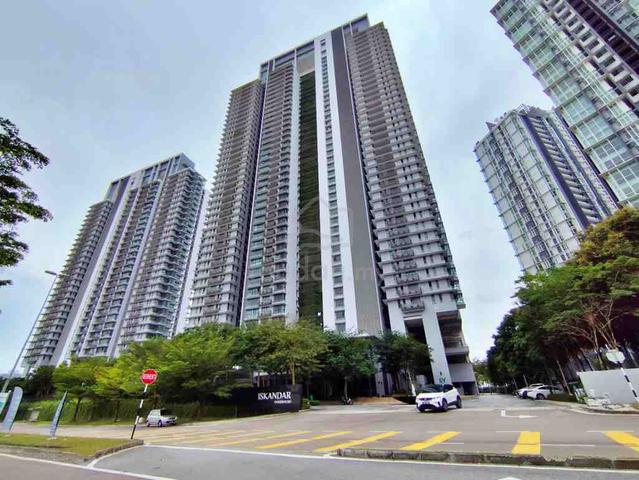 Condominium for Auction, 3 Bedroom, 1453 sq.ft, Iskandar Residences ...
